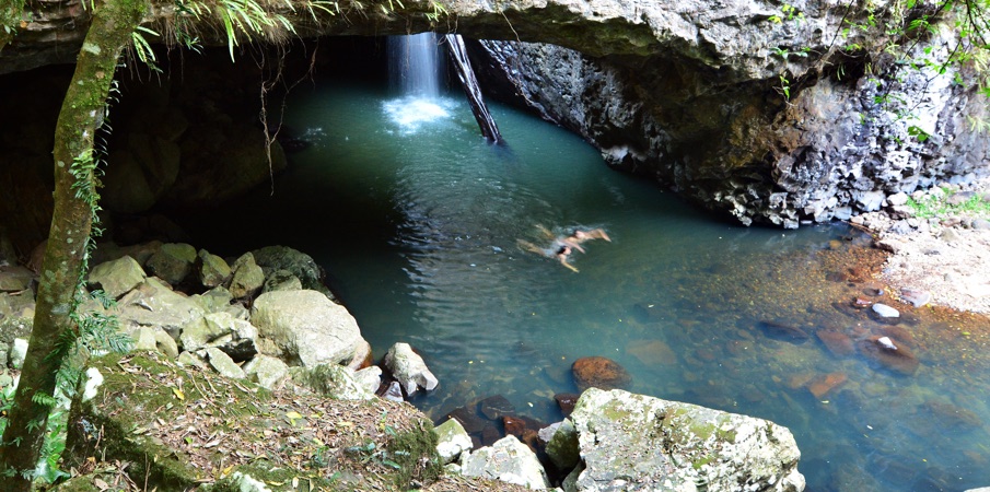 Best Day Trips From Brisbane - VroomVroomVroom